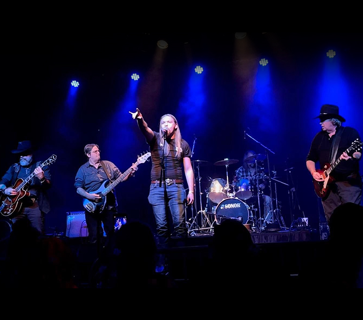 Entertainment - Colonial Downs + Rosie's Gaming Emporium